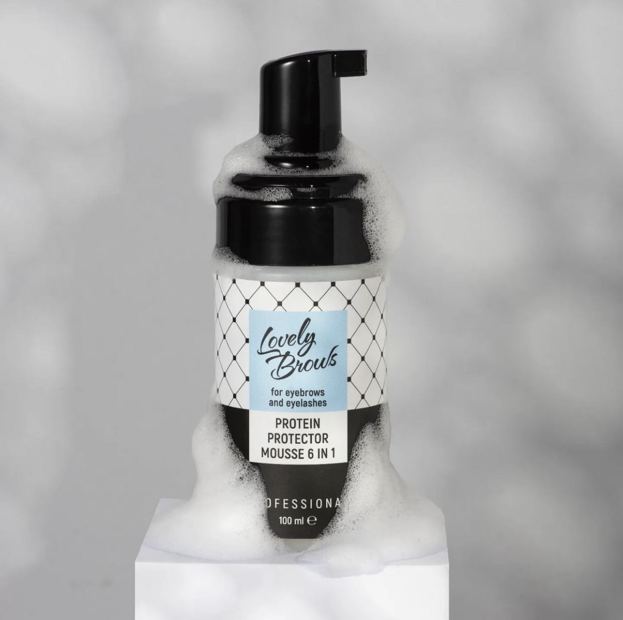 Lovely Brows Protein mousse-protector 6 in 1 for eyebrows and eyelashes ...